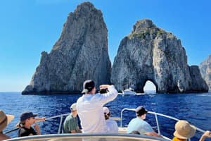 Ferry Timetable to and from Capri